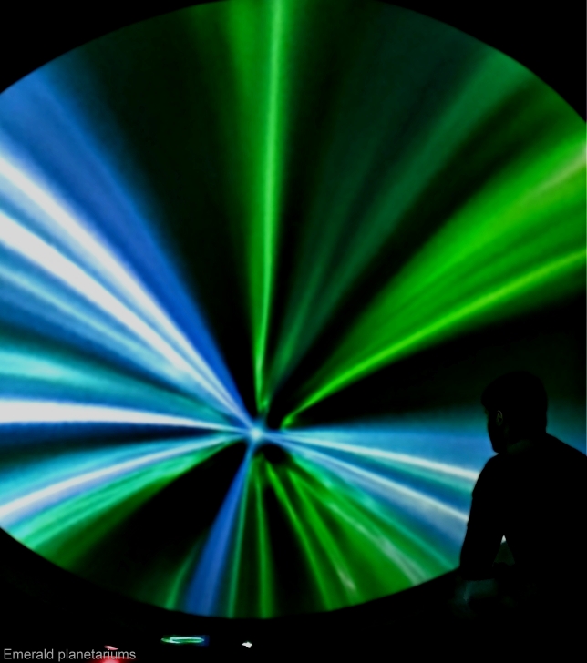 Immersive 360° Fulldome Gaming stations & dome theater content creators